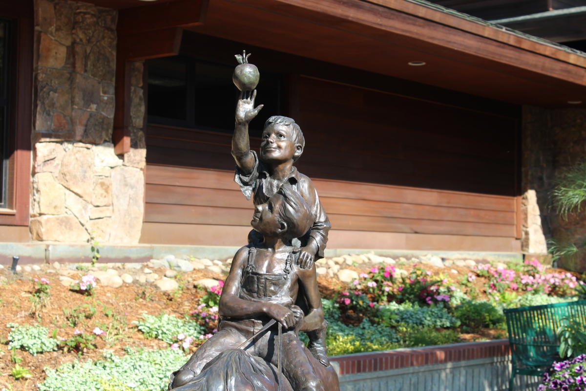 Walking Tour: Estes Park’s 13 Bronze Sculptures