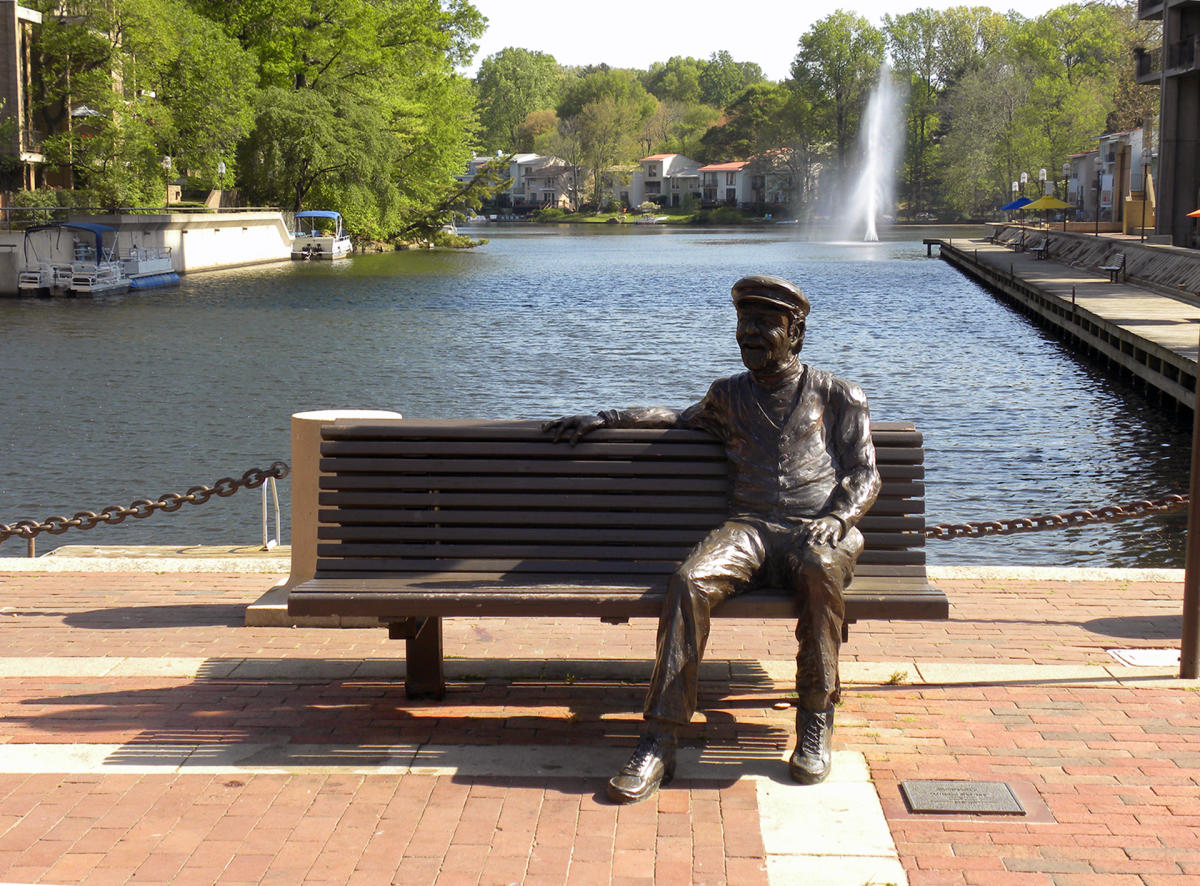 Explore Reston, VA - Shopping, Dining & More! | Visit Fairfax