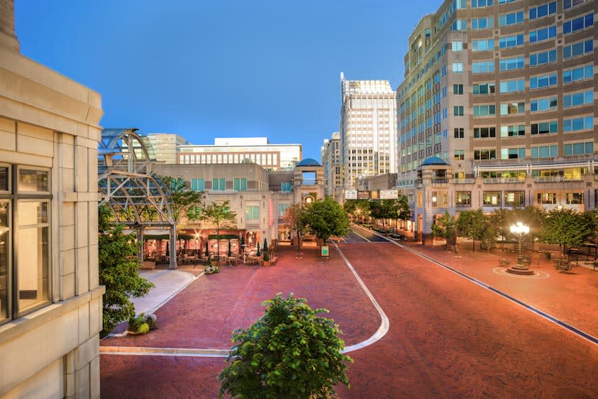 Things to Do in Reston, VA & Lake Anne Events | Visit Fairfax