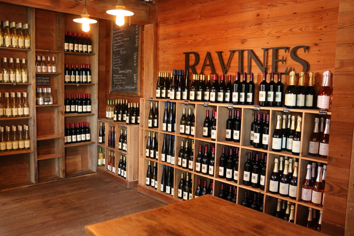 Geneva Wineries in the Finger Lakes | Ontario County Towns