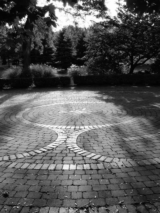 The Labyrinth in Clifton Springs is a lovely place to relax, reflect ...