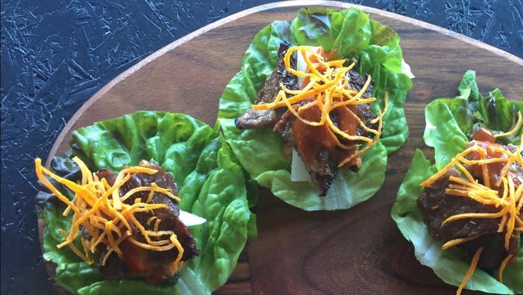 Mamaling Offers Asian Street Food in the Heart of Palm Coast