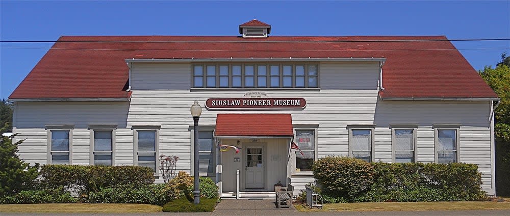 Historic Florence, Oregon--Museums, Lighthouse, Coastal History & Adventure