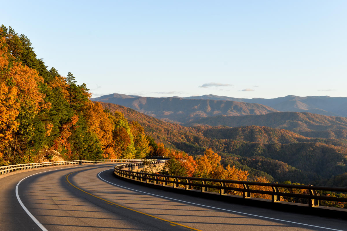Scenic Drive along the Foothills Parkway