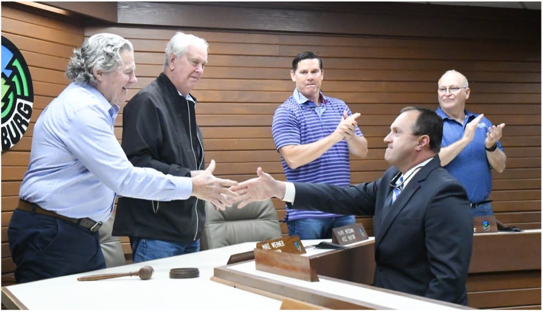 Greg Patterson Sworn in as Gatlinburg City Manager