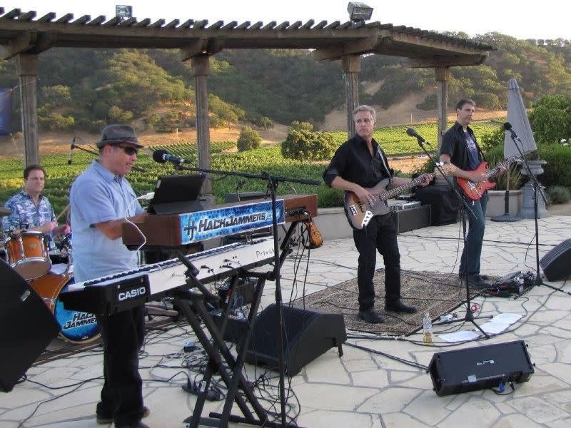 Downtown Live Music Series - Visit Gilroy