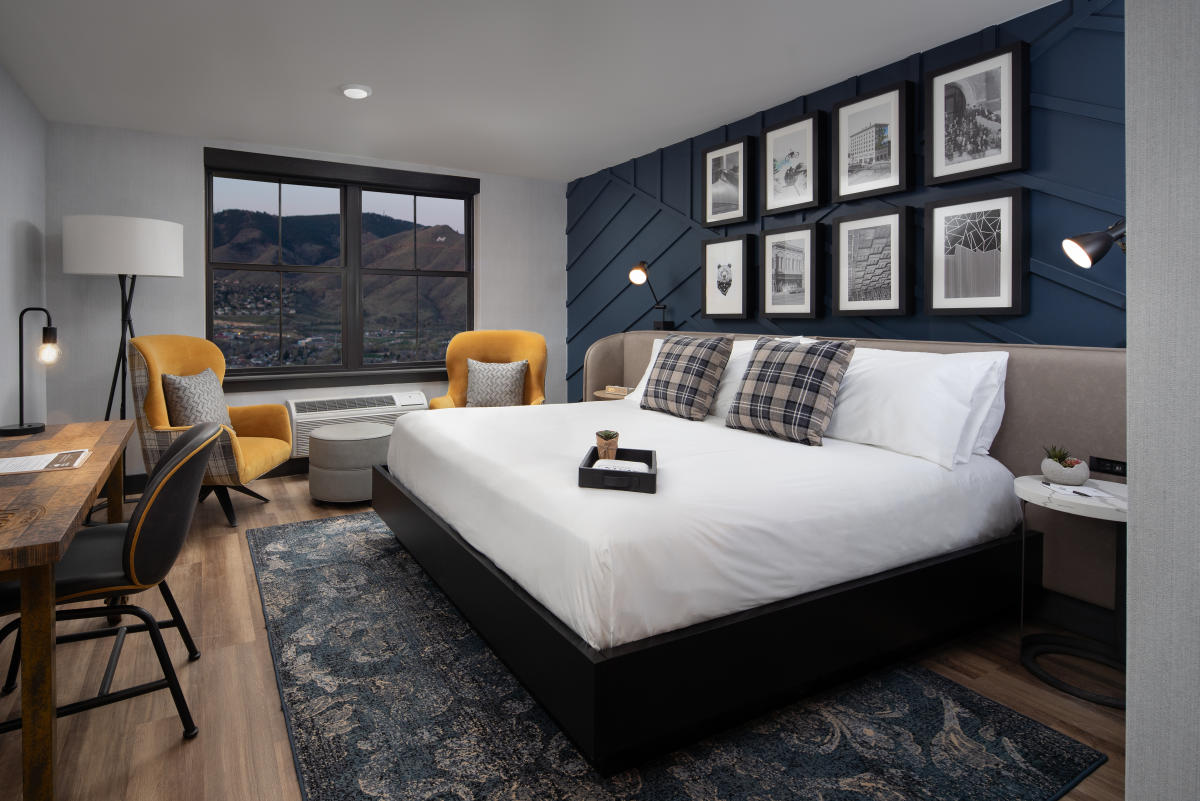 Lodging in Golden, CO | Hotels, RV Parks & Pet-Friendly Stays