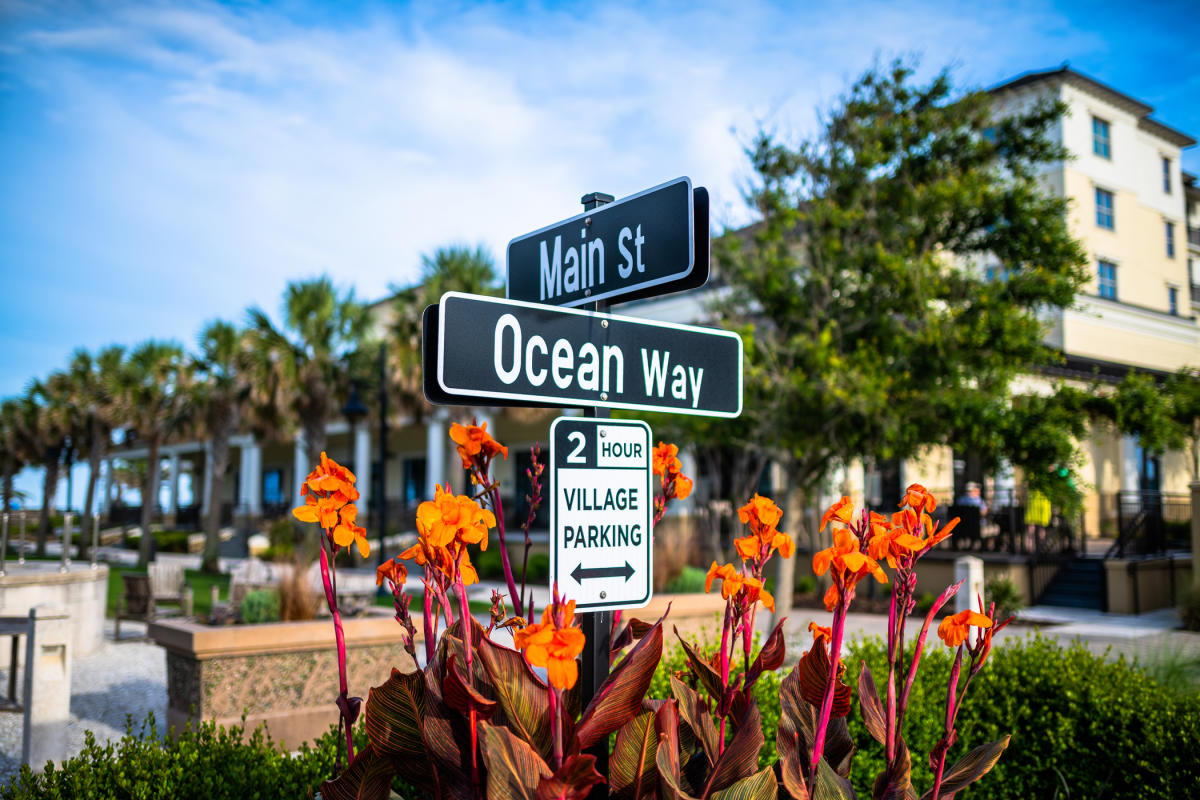 Golden Isles Shopping | Find Shops, Boutiques & Malls