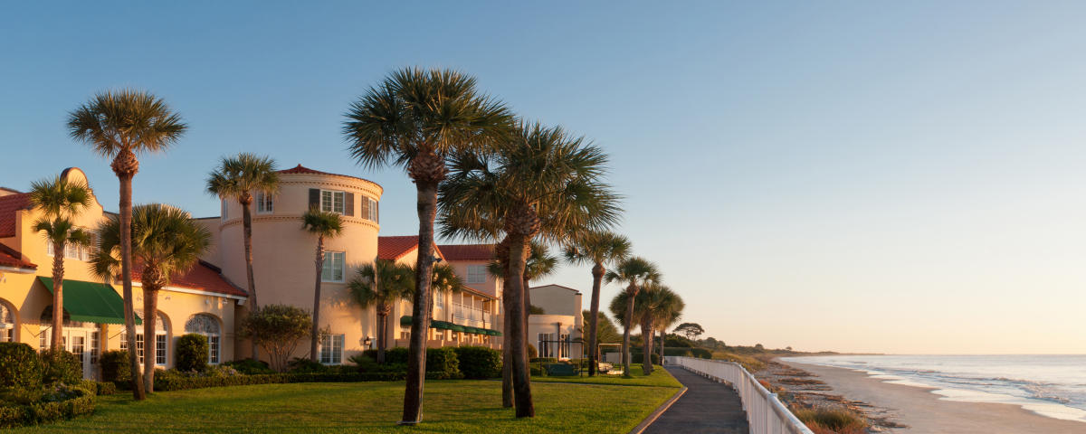 Hotels in St. Simmons Islands | Spas, B&B and Vacation Rentals