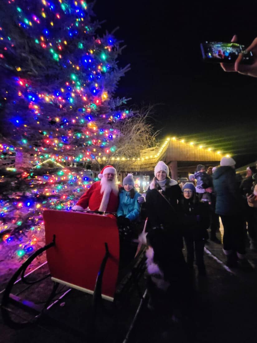 Grand Lake Holiday Tree Lighting | Seasonal Cheer & Family Fun