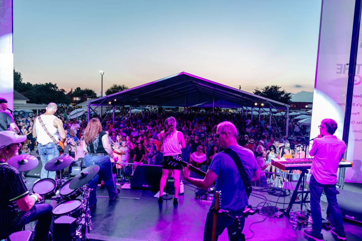 Entertainer Applications | Grapevine, Texas Events & Festivals