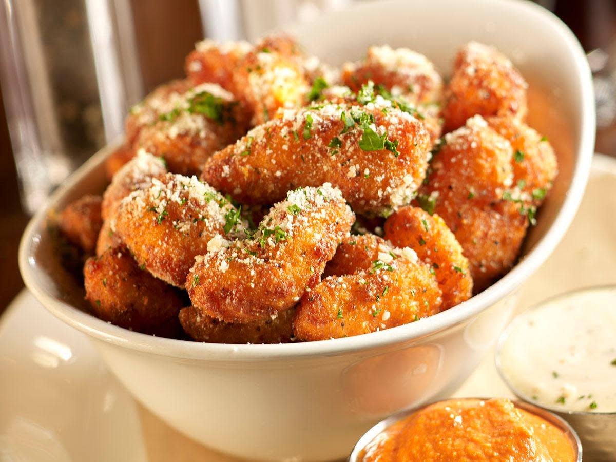Dive into the Cheese Curd Trail: A Culinary Adventure in Green Bay ...