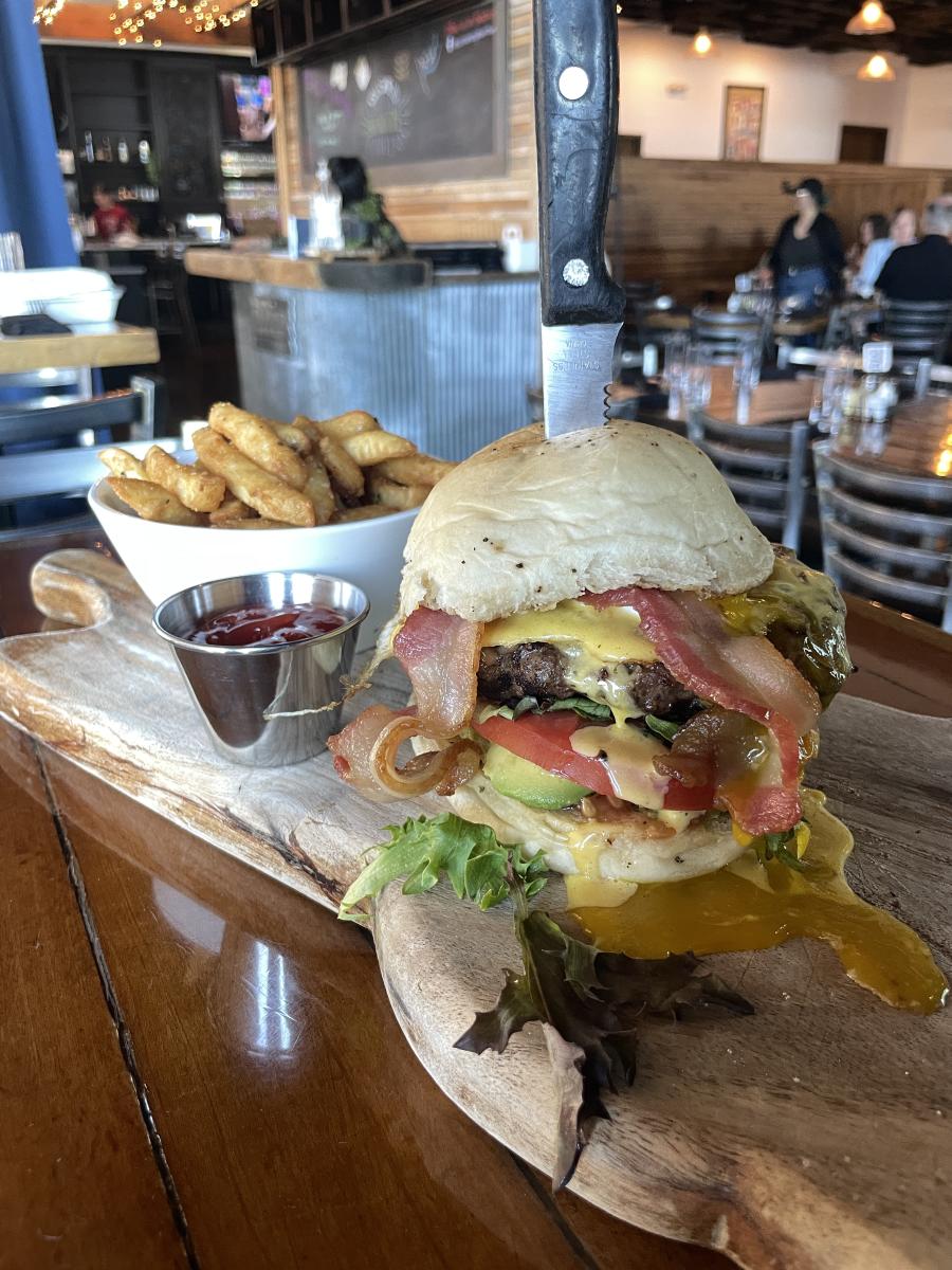 A Foodie’s Guide to Burgers in Green Bay | Discover Green Bay