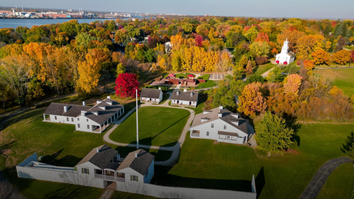 The Art of Fall: Exploring Green Bay’s Vibrant Colors | Discover Green Bay
