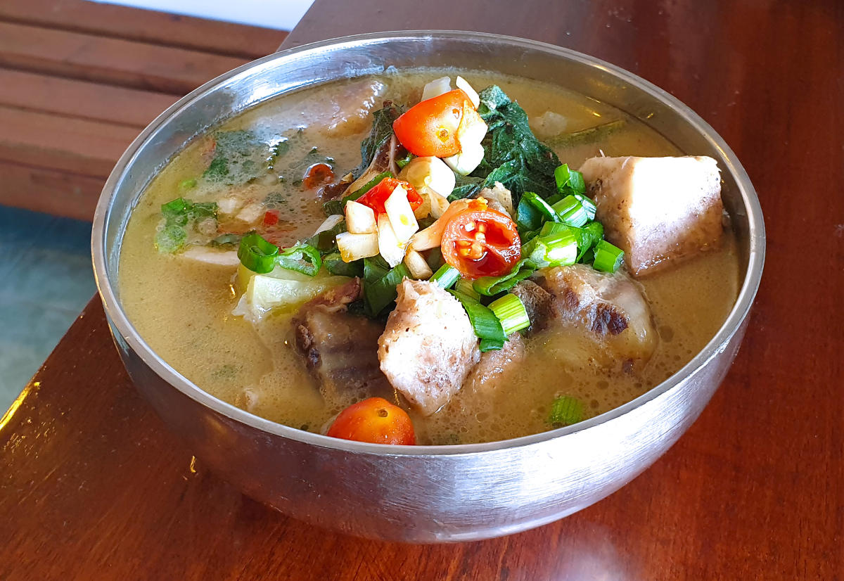Chamorro Recipe for Oxtail Kadu | Cook Like a Chamoru