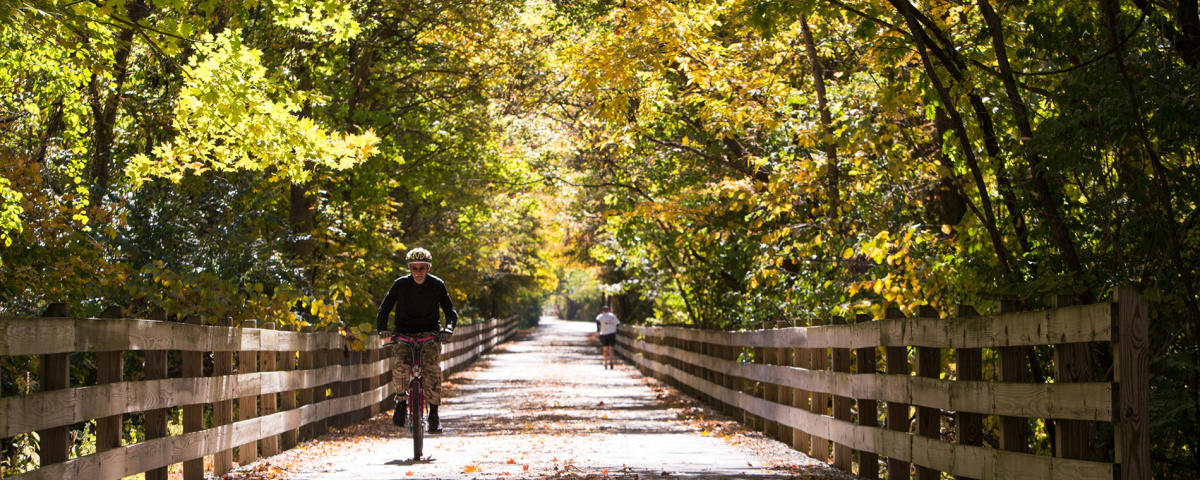 Guide To The Monon Trail During Fall | Attractions & Fall Scenery