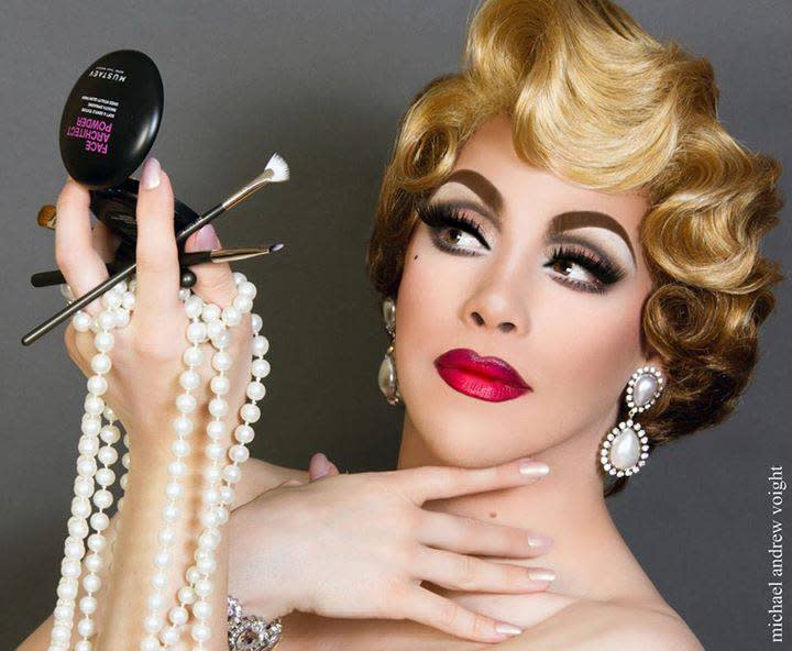 Life in Drag: Violet S’Arbleu