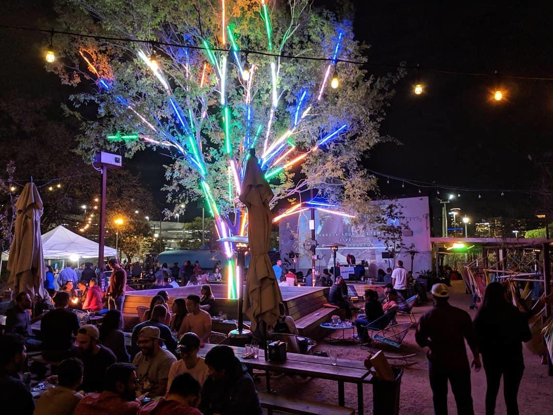 Midtown | Find Houston Restaurants, Bars, Things to Do & Hotels