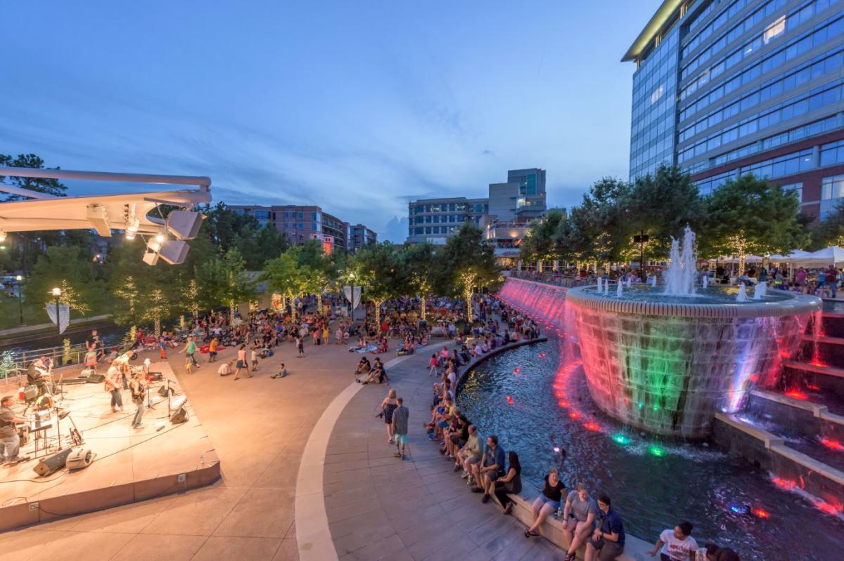 Catch Live Music All Summer Long Outside of Houston | Daytrips from Houston