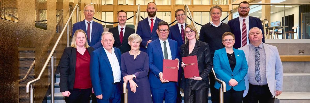 Greater Manchester Leaders joined by Levelling Up Minister to sign trailblazing devolution deal