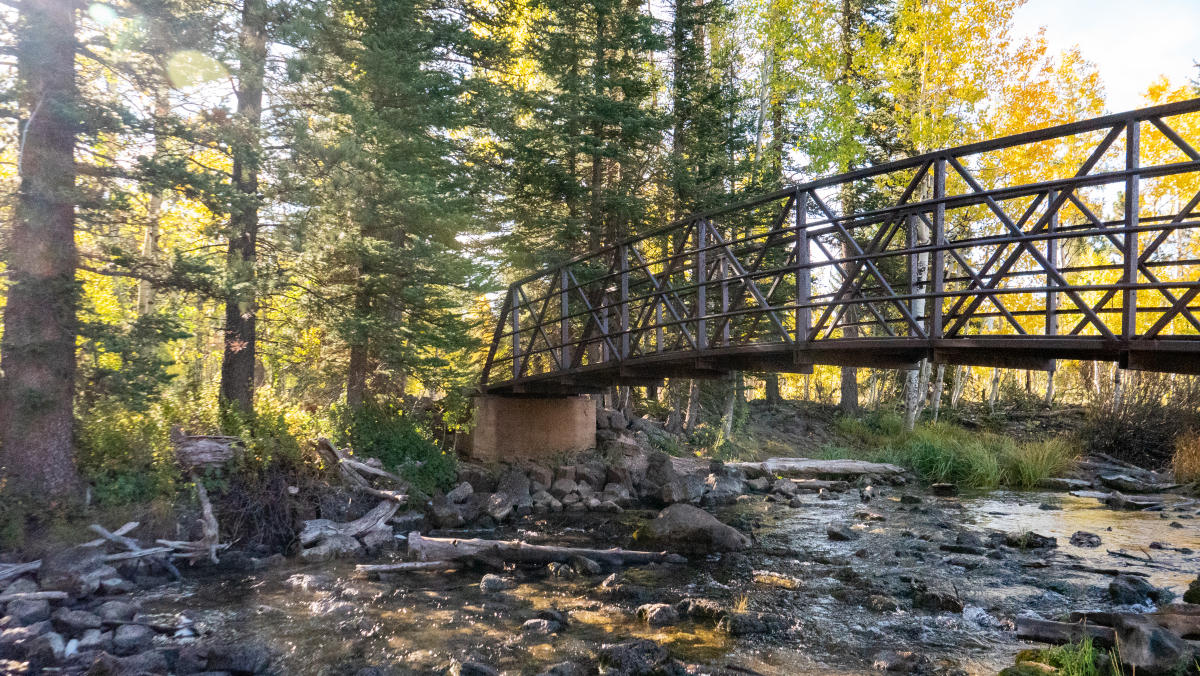 Base | Aspen Mirror Lake