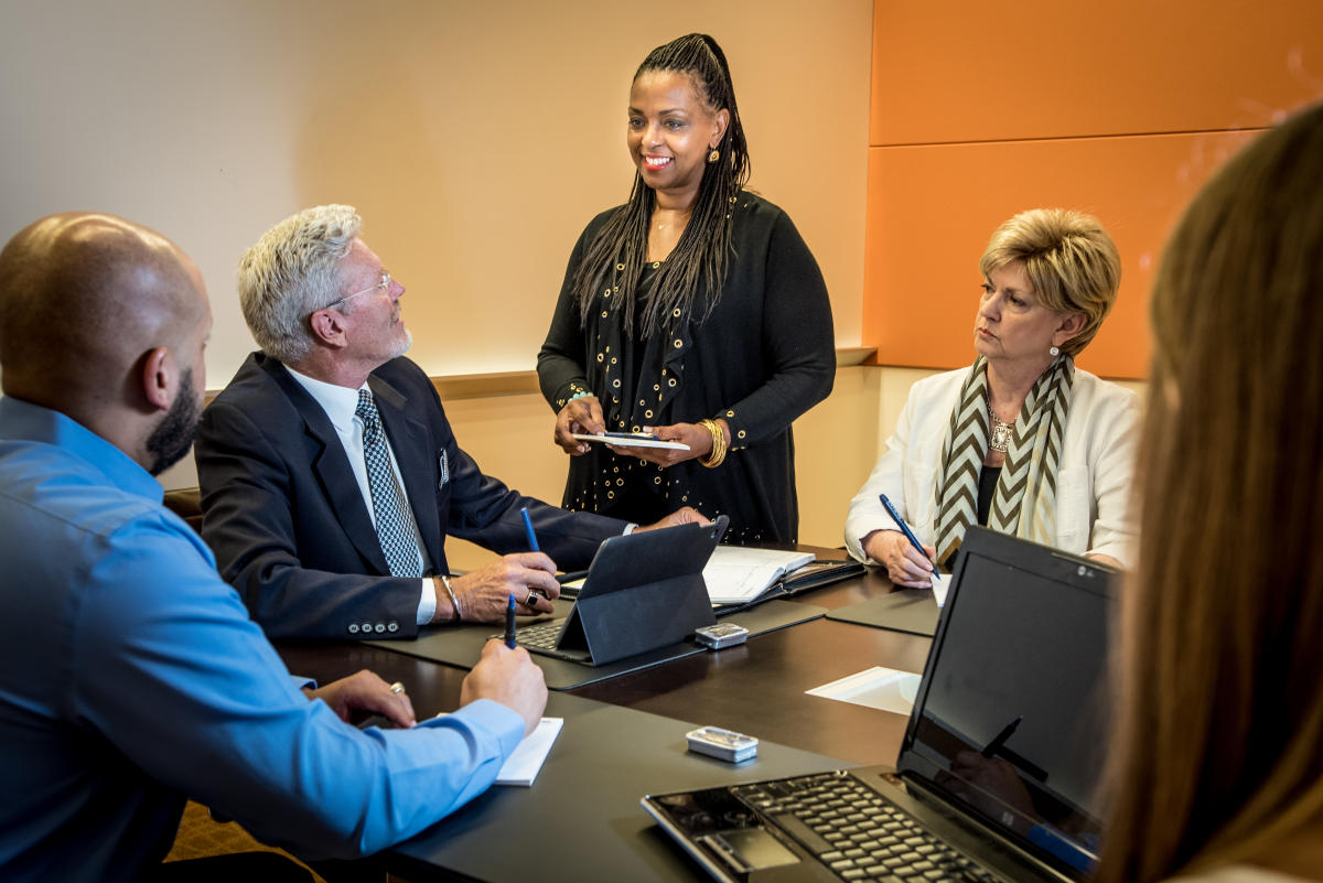 Irving Large & Small Group Meetings | Meeting & Event Planning