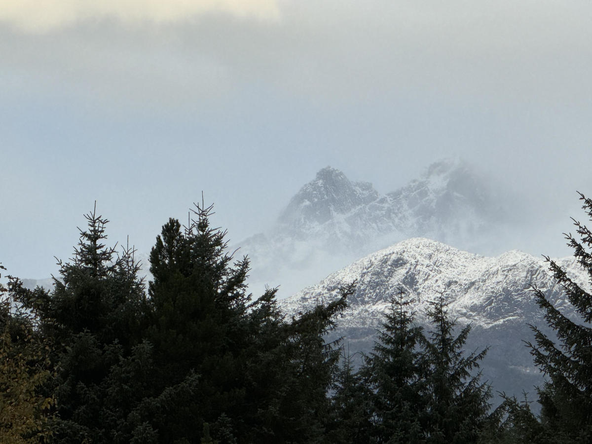 Crisp Air and Termination Dust Signal Change in Seasons