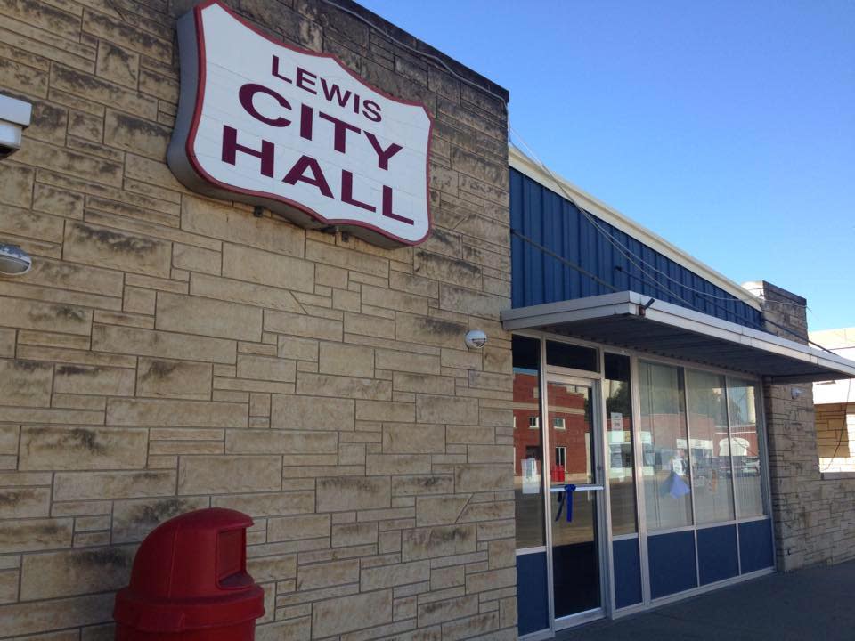 Visit Lewis - Kansas Tourism