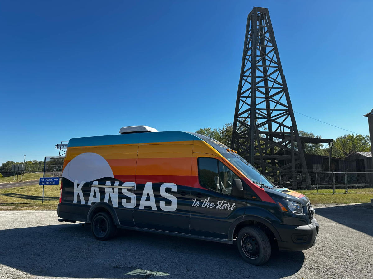 Kansas Mobile Visitor Center - Kansas Tourism