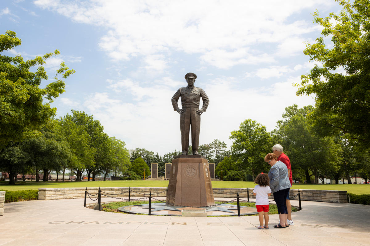 9 Amazing Historical Sites in Kansas | Museums & Attractions