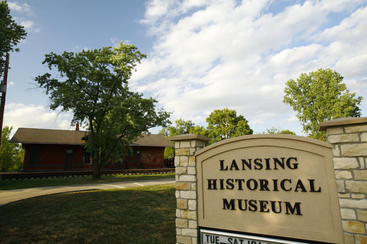 Lansing - Travel KS