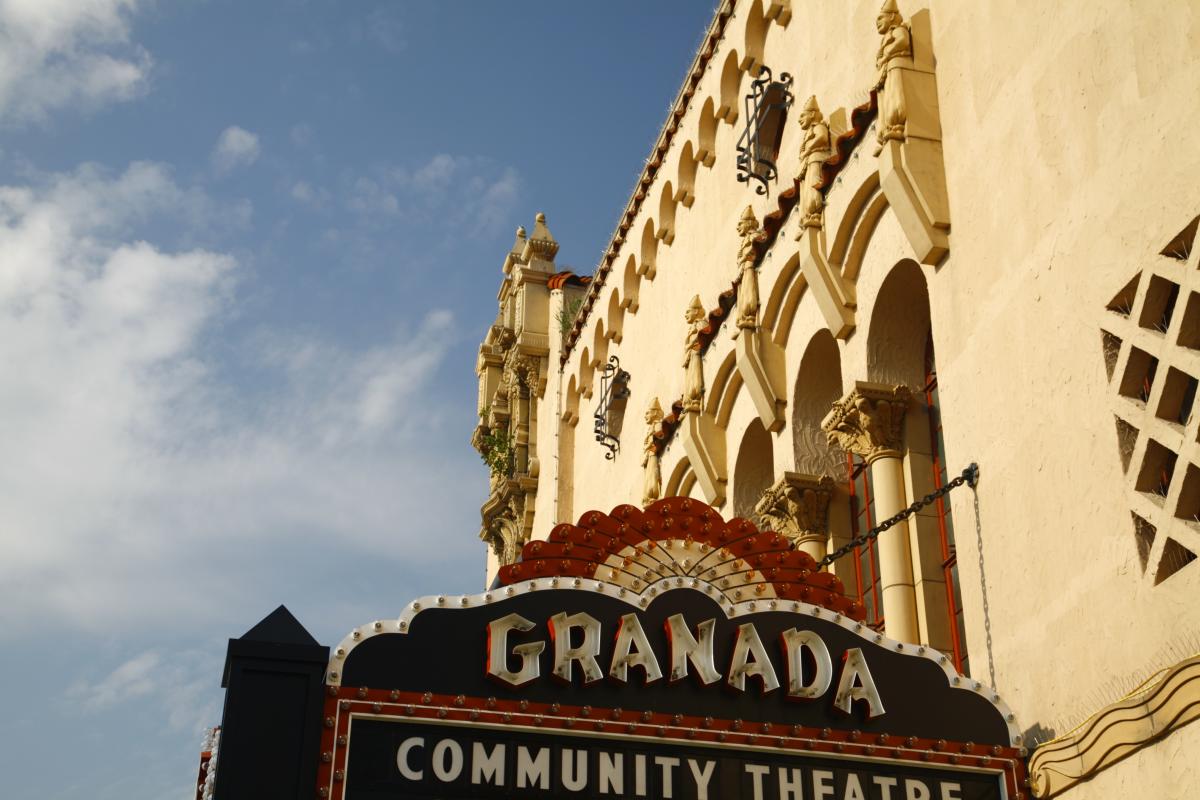 7 Historic Kansas Theaters You Should Know
