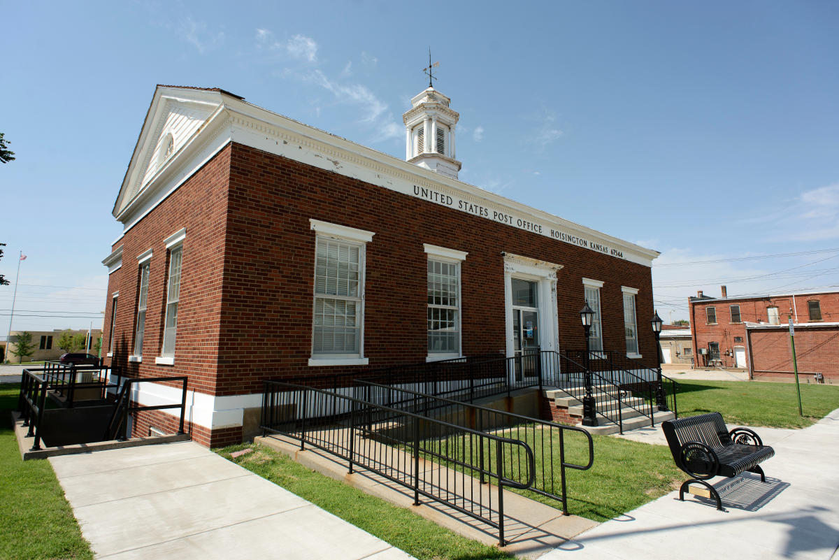 Hoisington - Travel KS