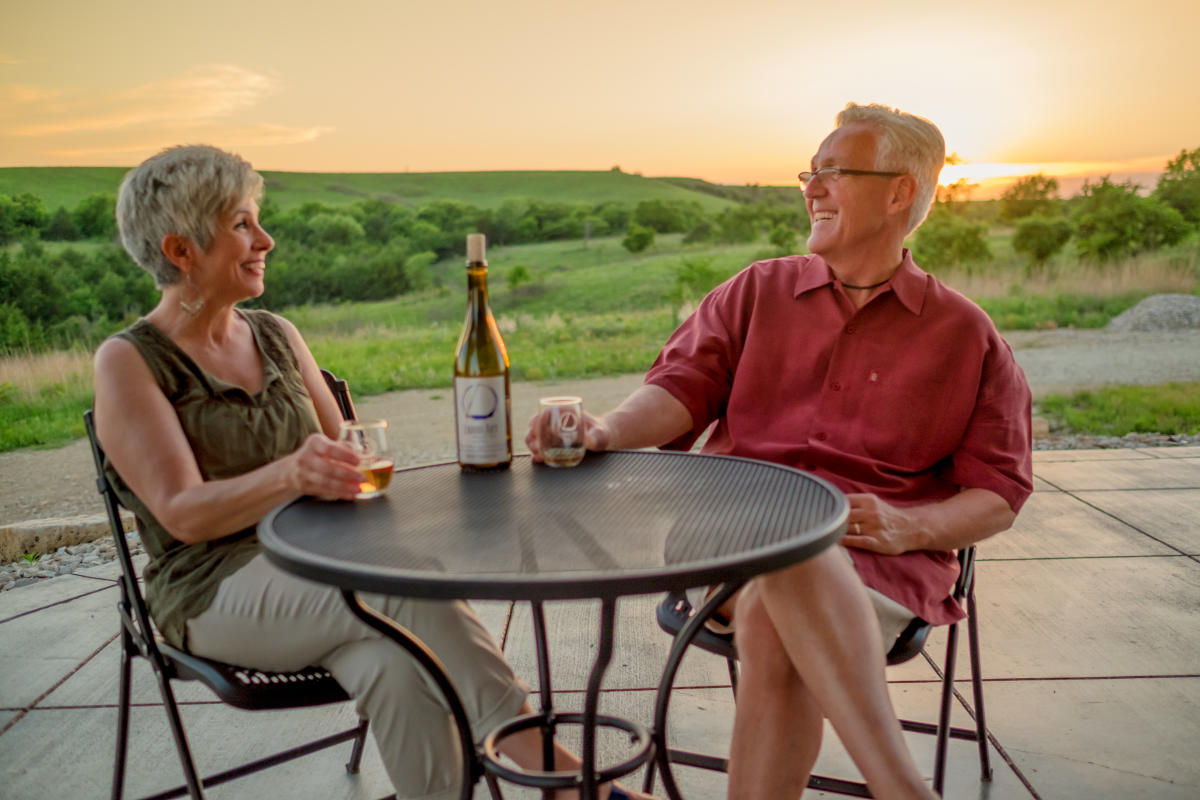Wineries & Vineyards in Kansas | Tours & Tasting Rooms