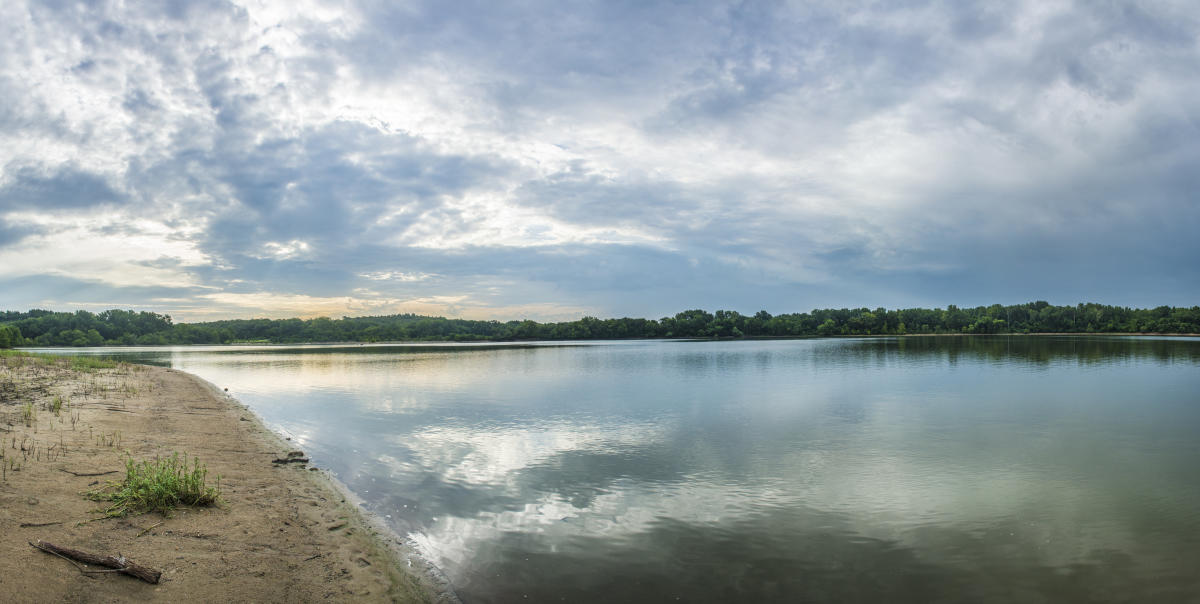 Kansas Beaches | Swimming, sand castles, and family fun