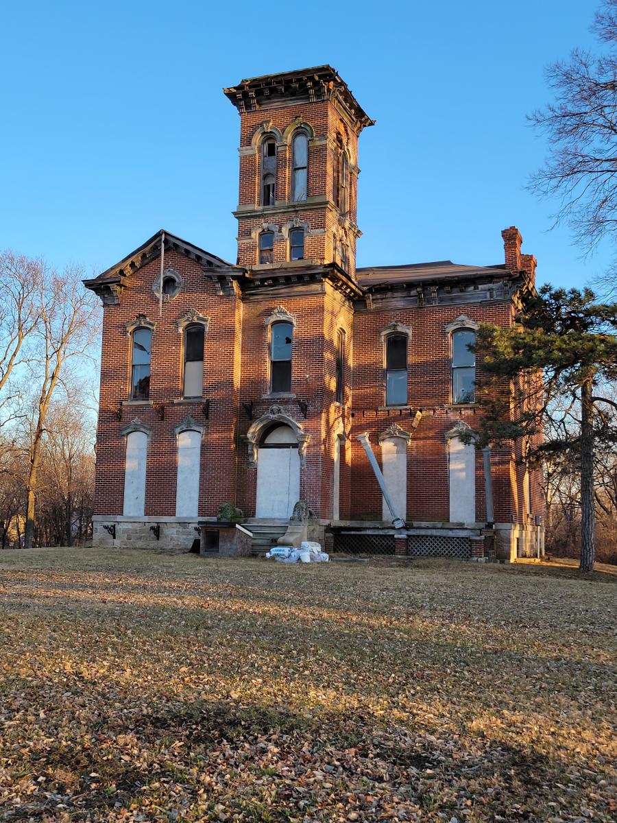 KCK’s “Spooky” Gem, Sauer Castle: History, Hauntings, and Restoration