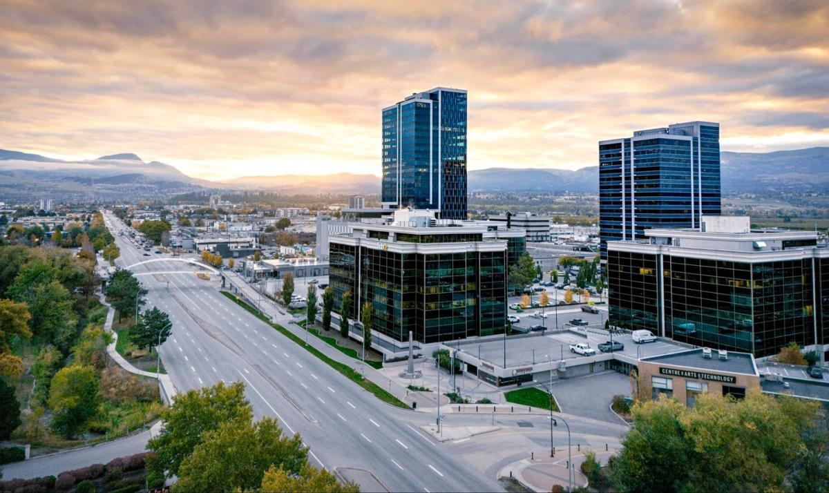 Explore the Neighbourhood: Guide to the Landmark District