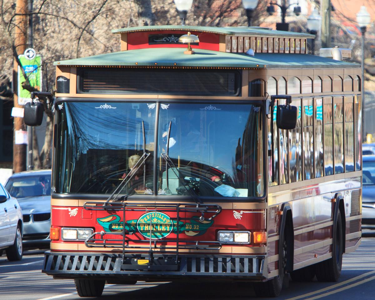 Visit Knoxville, TN | Transportation Services