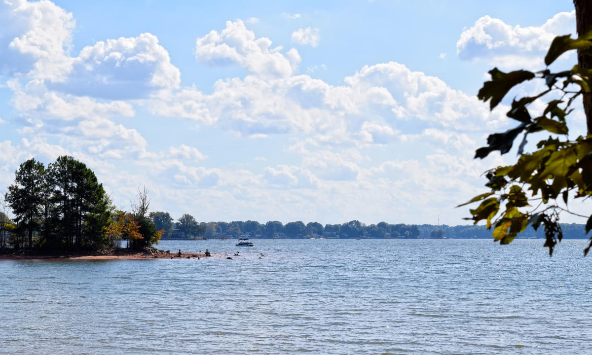 Lake Norman Outdoor Adventure | Beaches, Camping & Fishing