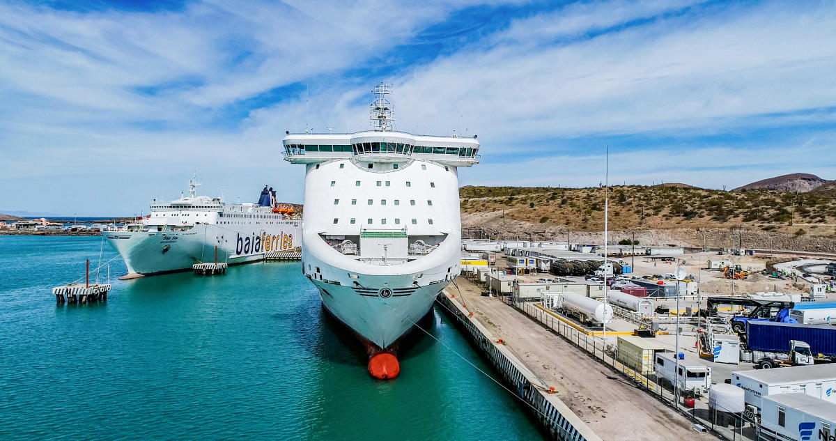 Ferries - La Paz