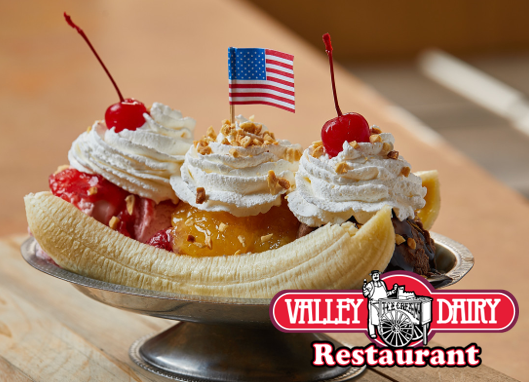 Making a Latrobe Original Banana Split | Valley Dairy