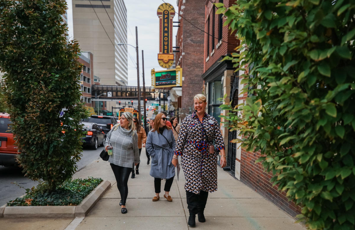 Erin’s Guide to Lexington