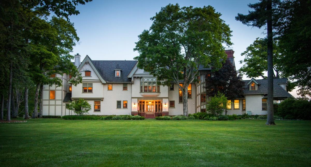 Stonecliffe Wedding - Mackinac Island