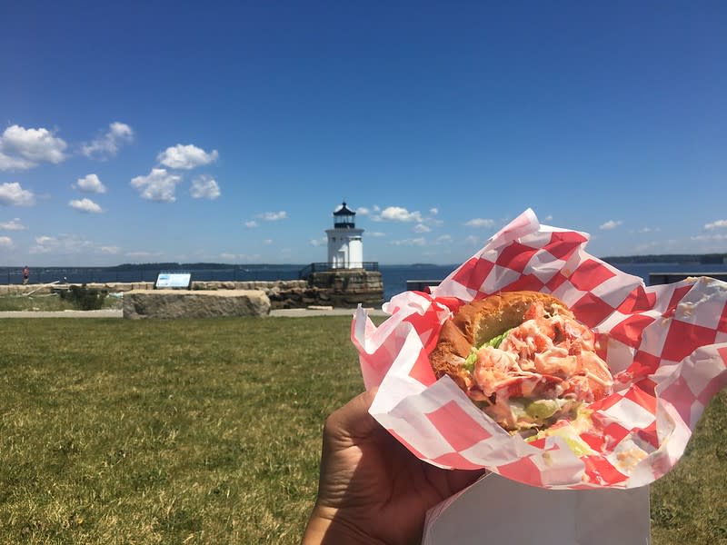 The Best Lobster Rolls in Maine Are At These Restaurants