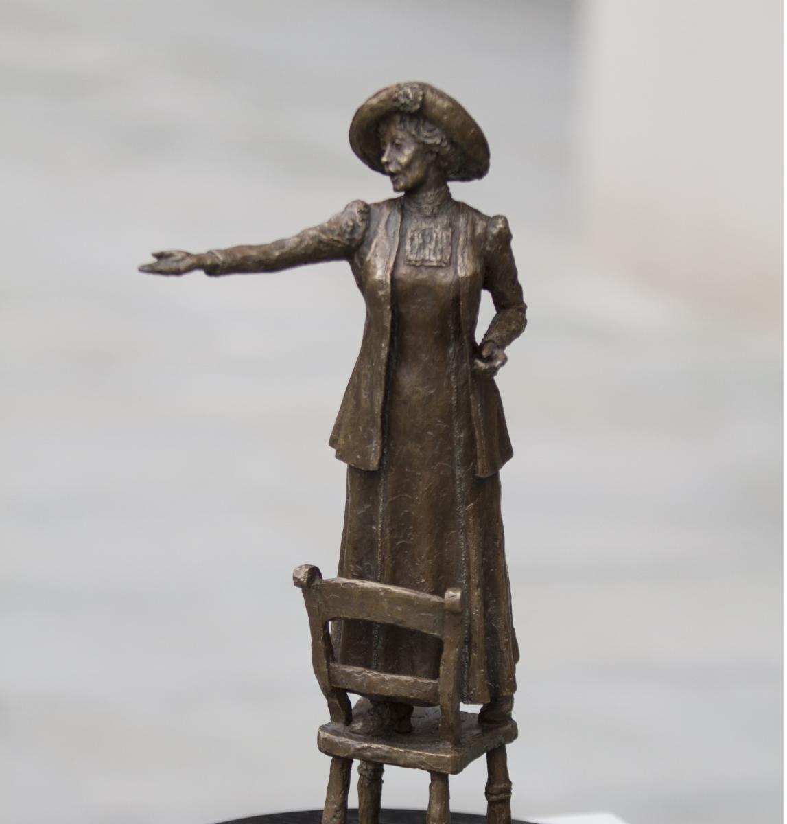 Statue Emmeline Pankhurst