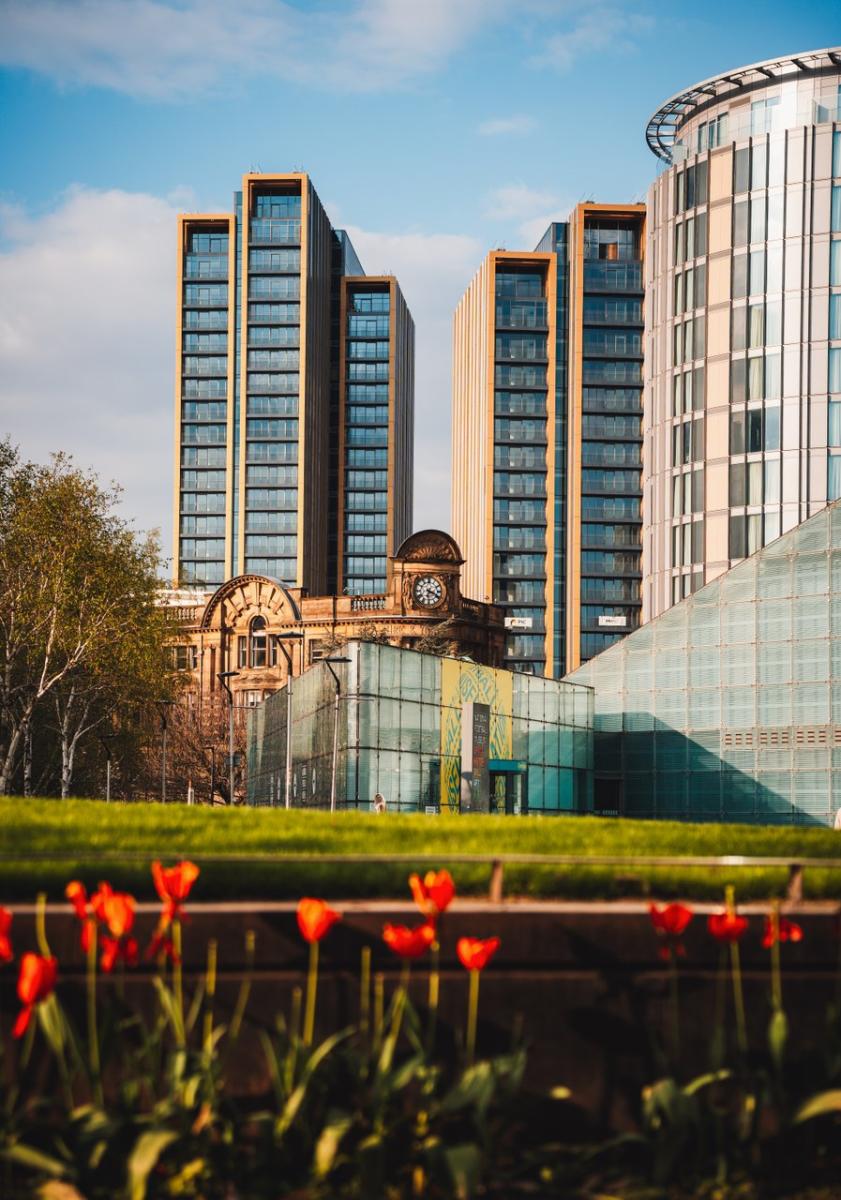 Top 10 tips to Visit Manchester Well