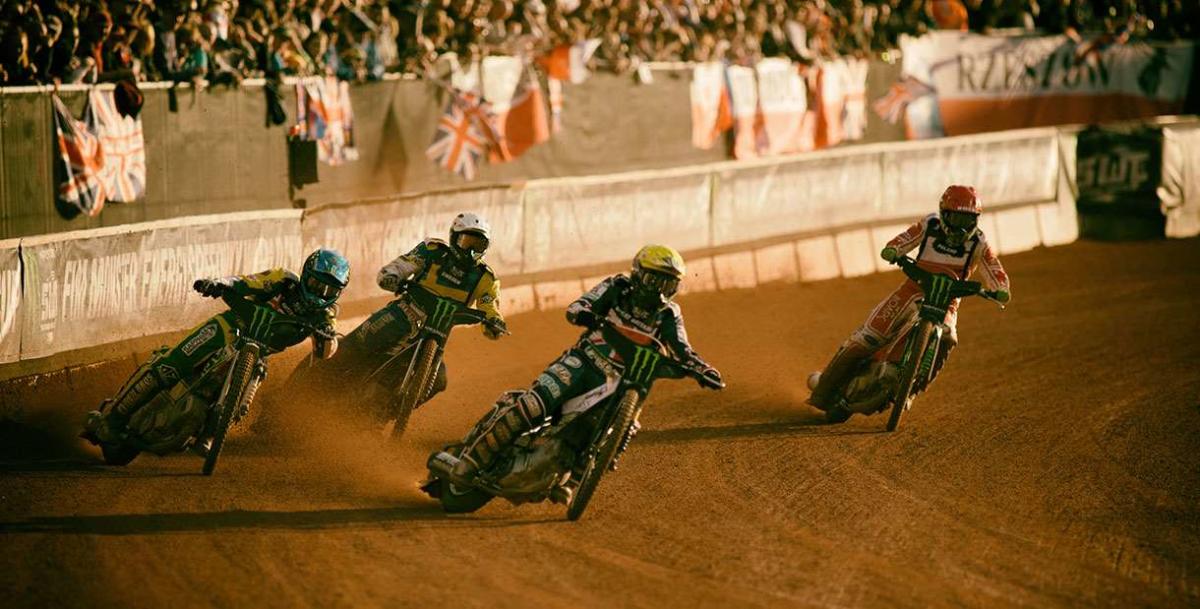 World Championship Pairs Motorsport Action Returns to Manchester