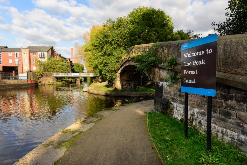 Top 5 Walks in Tameside