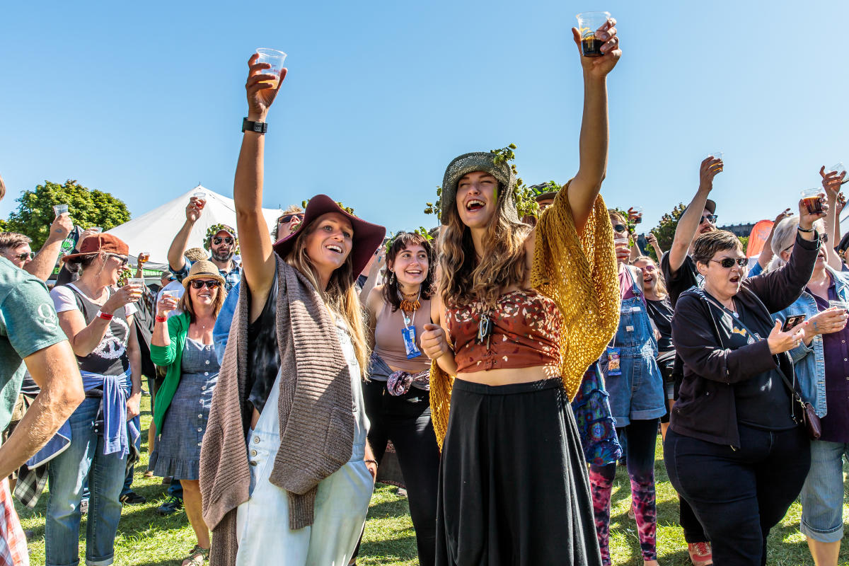 All You Need to Know About U.P. Beer Fest & Breweries