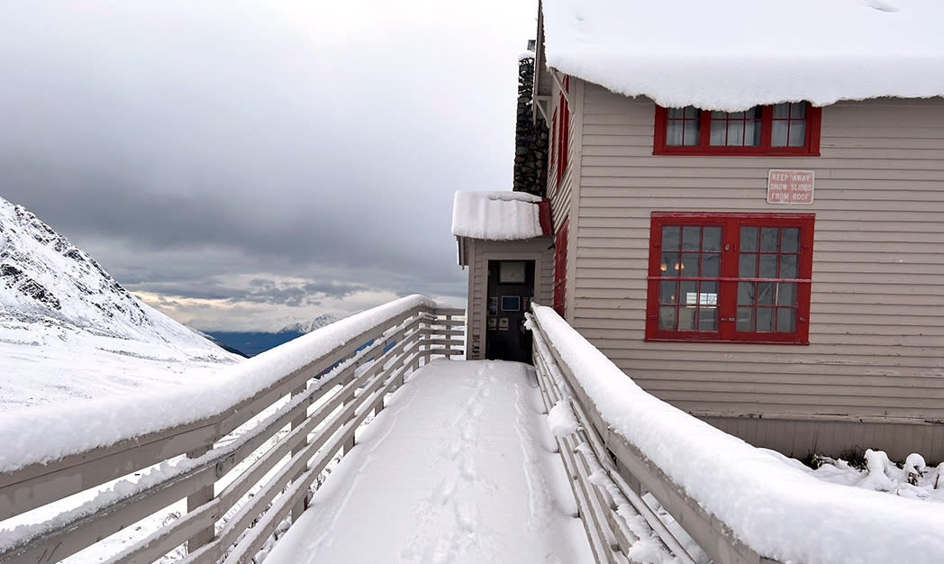 Winter arrives in Hatcher Pass, Alaska | Mat-Su CVB